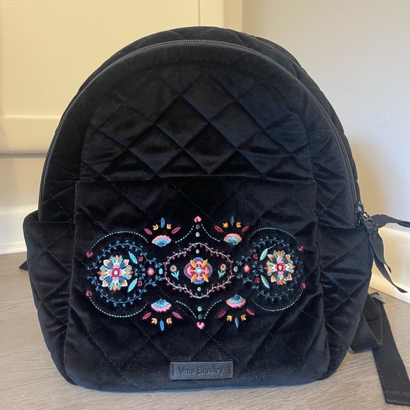 Vera Bradley | Bags | Vera Bradley Black Quilted Small Backpack With ...